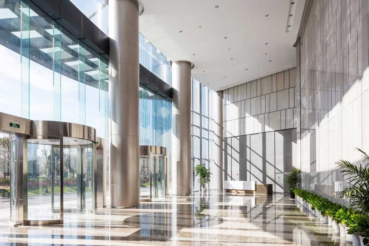 Prague is running out of modern offices. The popularity of Karlín is ...